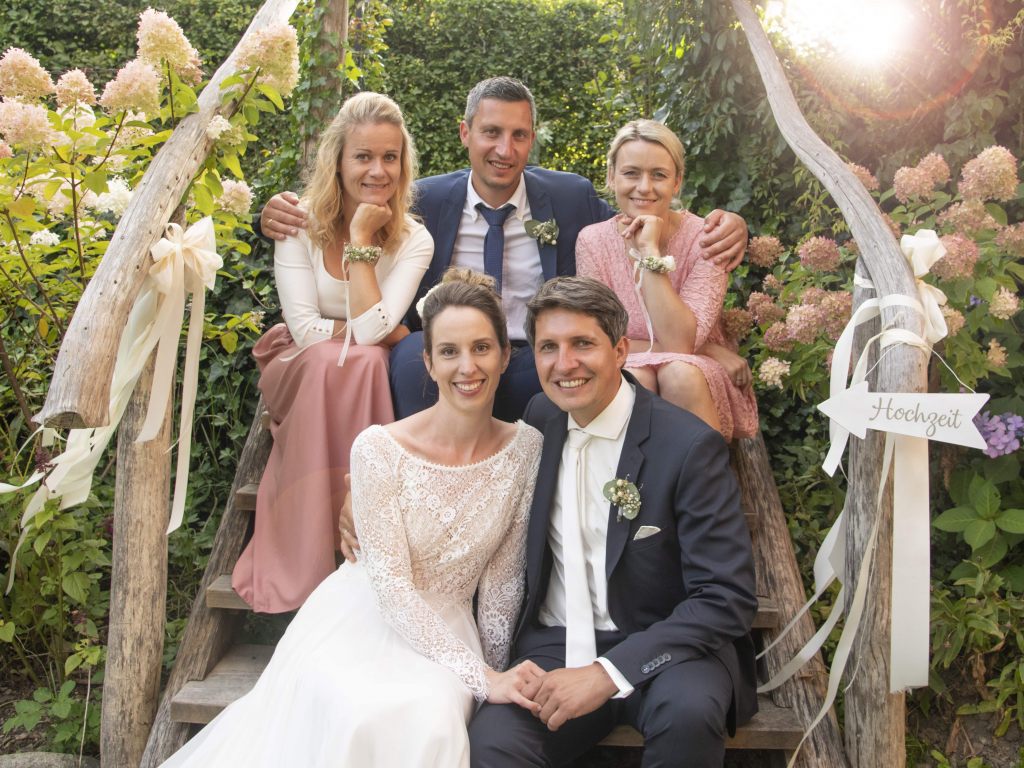 Hochzeit von Isabella Schnetzer und Mathias Dönz - Schruns | VOL.AT