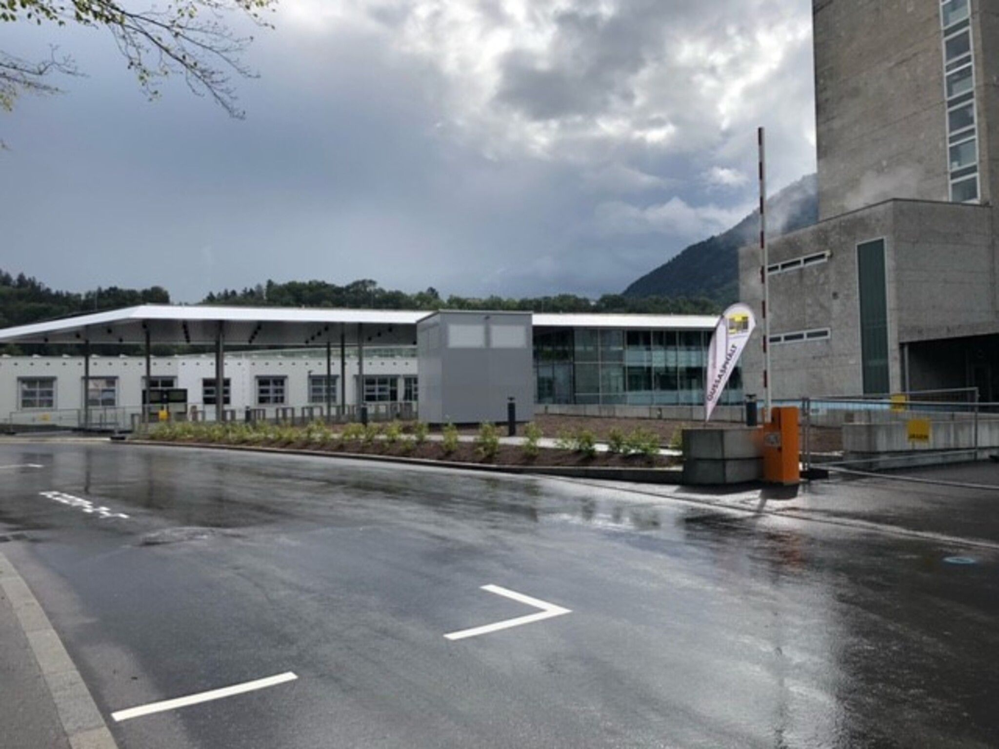 LKH Feldkirch hat neuen Empfang - VOL.AT