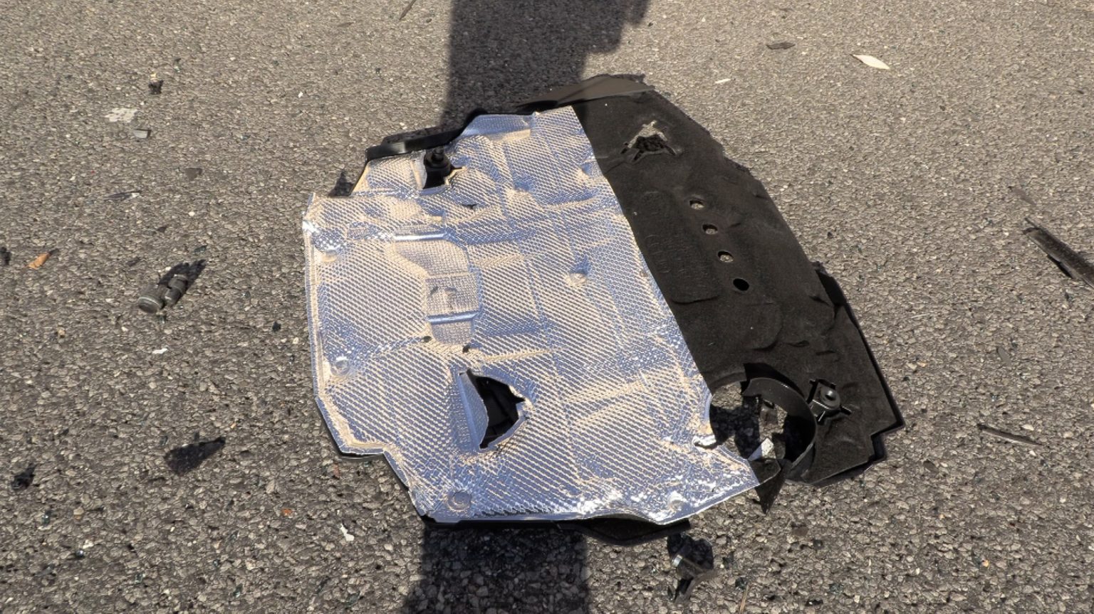 “Crash-Reihenfolge unklar” – Vier Fahrzeuge in Unfall auf der A14 verwickelt - V+ -- VOL.AT