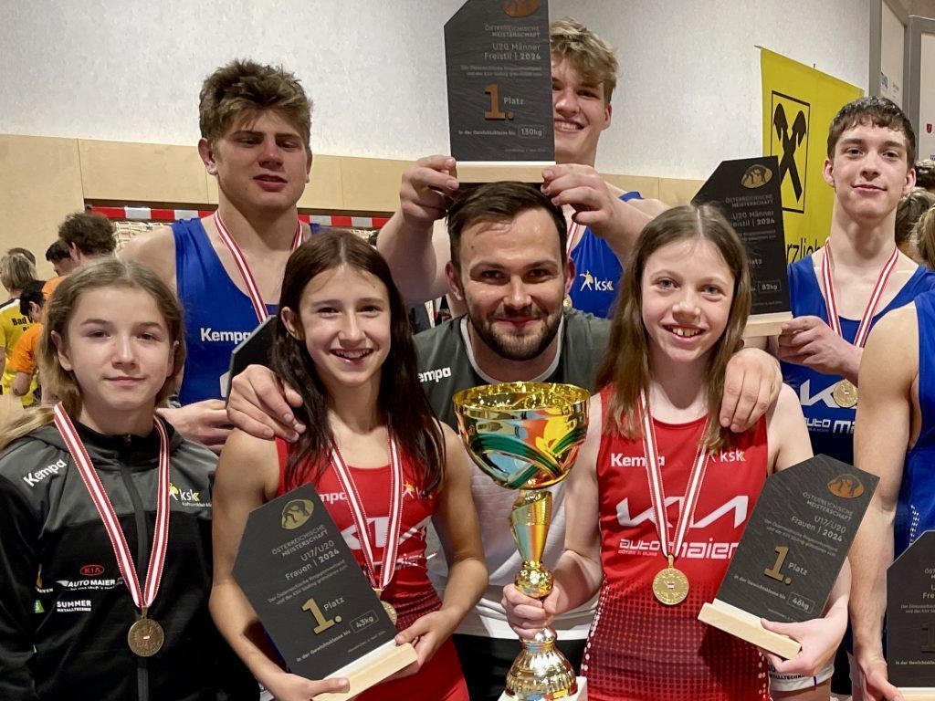 Medaillenflut für KSK Klaus bei nationalen U-20-Titelkämpfen - Klaus | VOL.AT