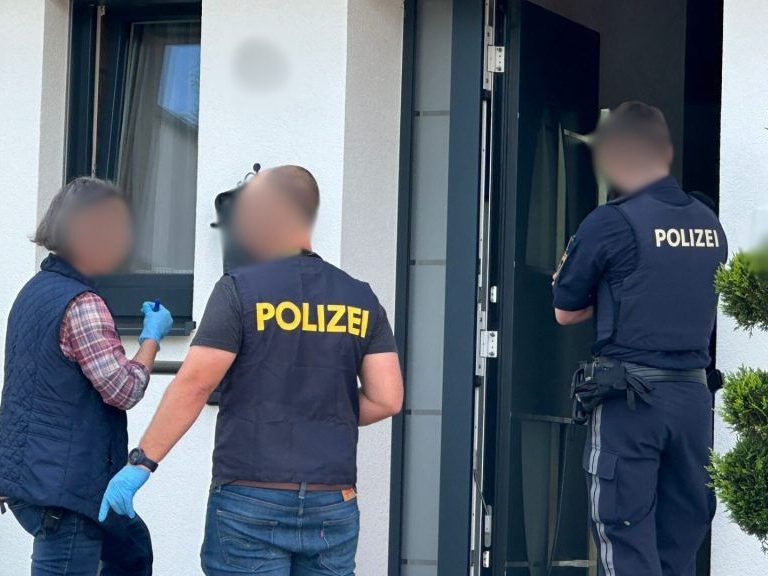 Verdächtiger nach Messerattacke in U-Haft: Tatmotiv noch unbekannt - VOL.AT